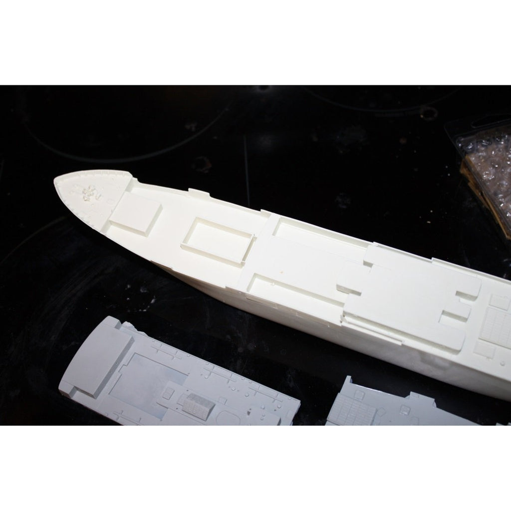 Buy DKM Hilfskreuser 16 "Atlantis" German Commerce Raider 1/350 Scale ...