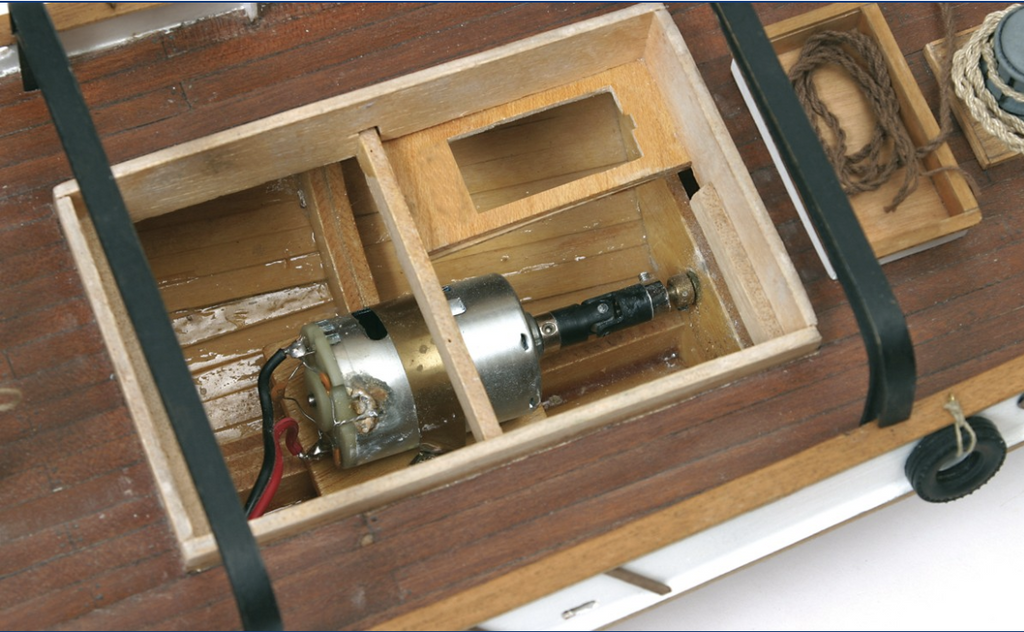 Buy MOTOR FOR ULISESE (OCCRE) Model Ship Kit – Adama Model Ships